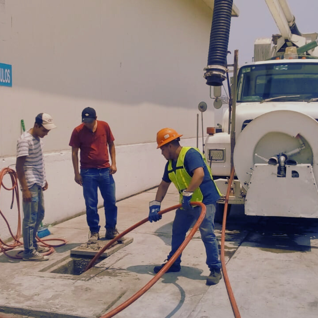 Renta de Equipos Vactor para Desazolve en Veracruz - Desazolves del Puerto